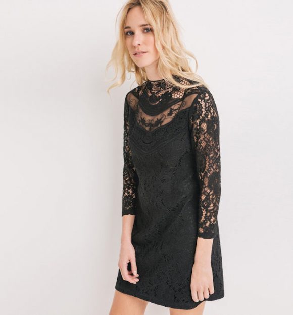 Robe noire en dentelle avec encolure en guipure : parfaite pour un look ...